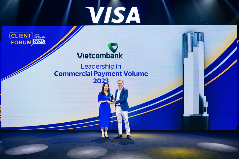 Vietcombank được Visa vinh danh 12 hạng mục giải thưởng - Tạp chí Kinh tế - Tài chính